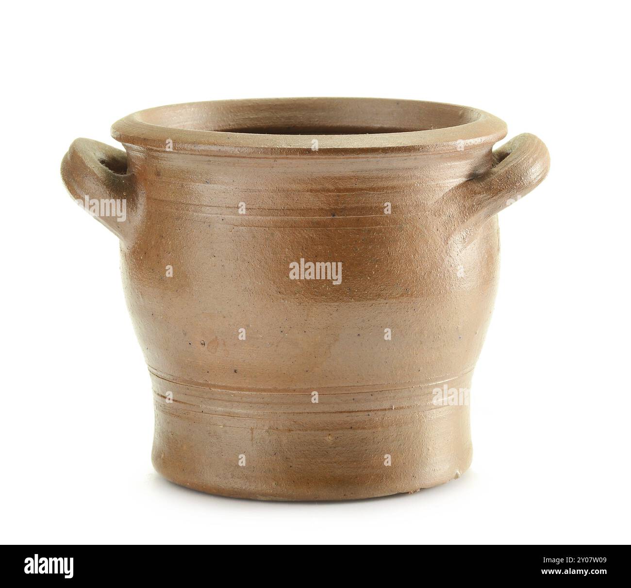 Old pottery. Kitchen dishe Stock Photo - Alamy