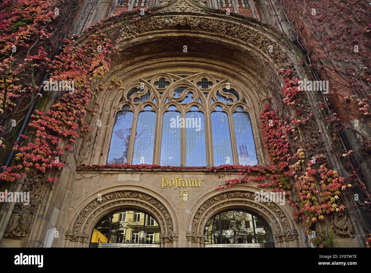 Europe, Germany, Hamburg, Rotherbaum, architecture, facade post office ...