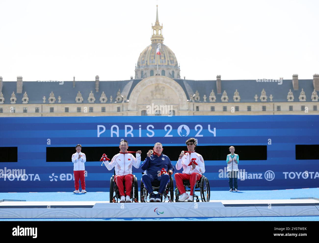 (240901) -- PARIS, Sept. 1, 2024 (Xinhua) -- Silver medalist Han Guifei ...