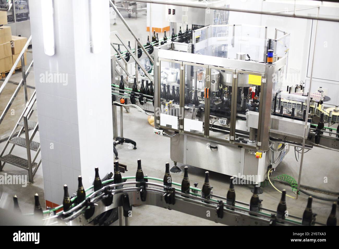 Champagne production process hi-res stock photography and images - Alamy