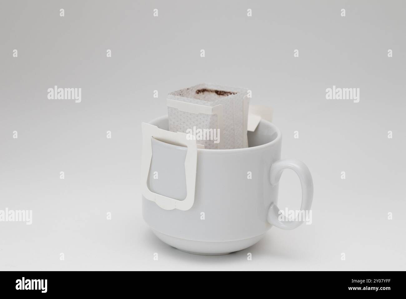 pack with paper bag drip coffee filter Stock Photo - Alamy
