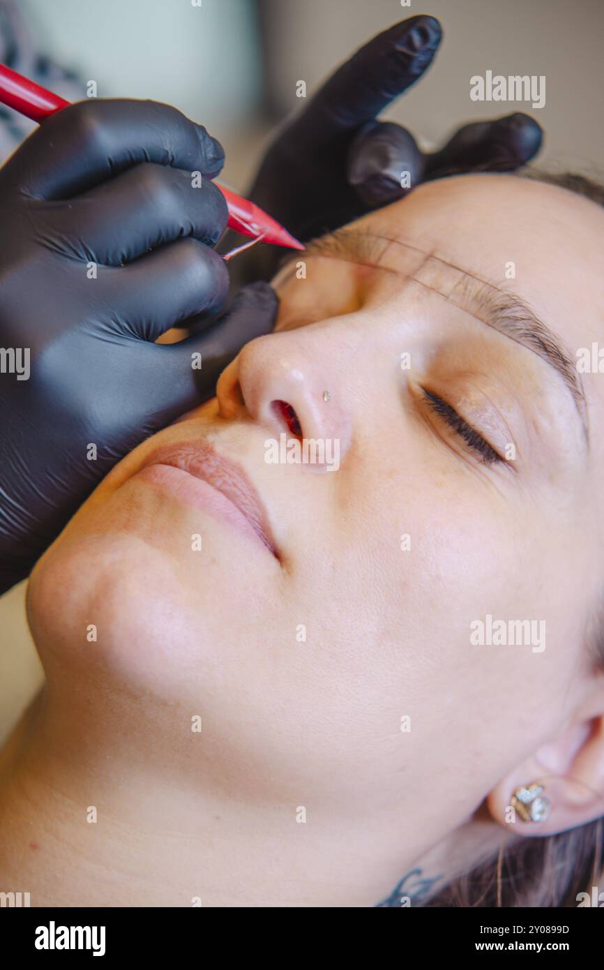 Beauty techniques hi-res stock photography and images - Alamy