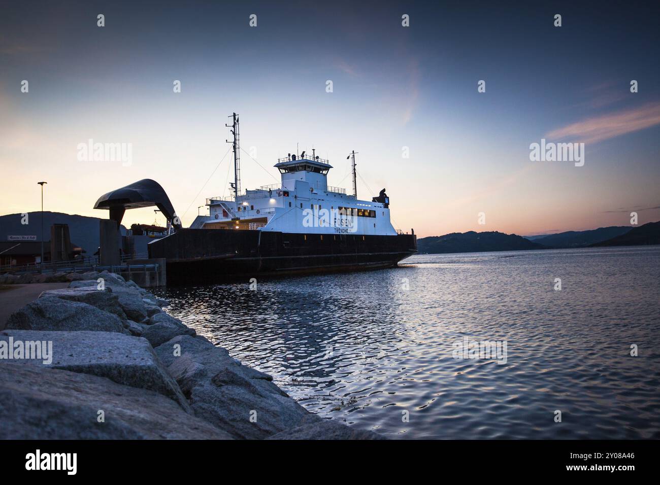 Empty ferry landing stage hi-res stock photography and images - Alamy