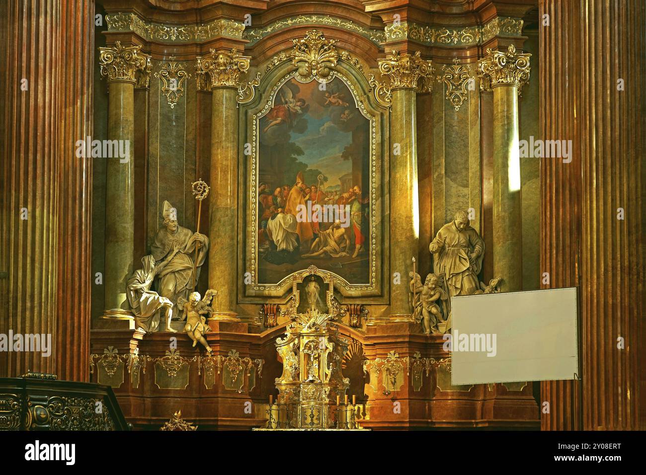 Baroque altar Altar in Fara, baroque art Stock Photo - Alamy