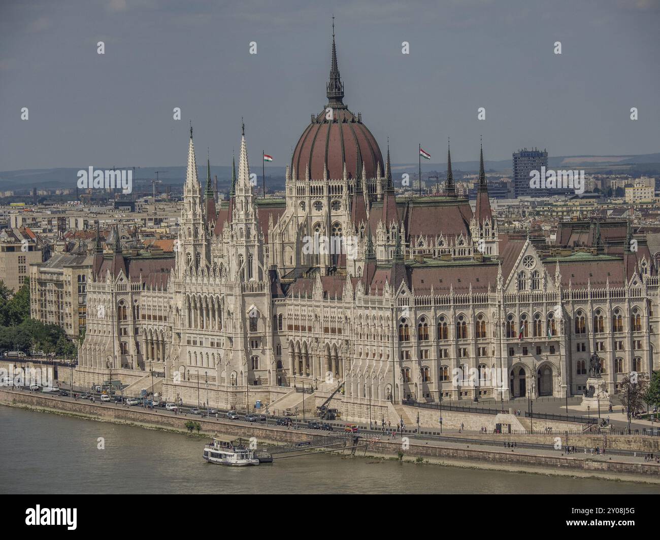 View of the Hungarian parliament building from above, located directly on the riverbank ...