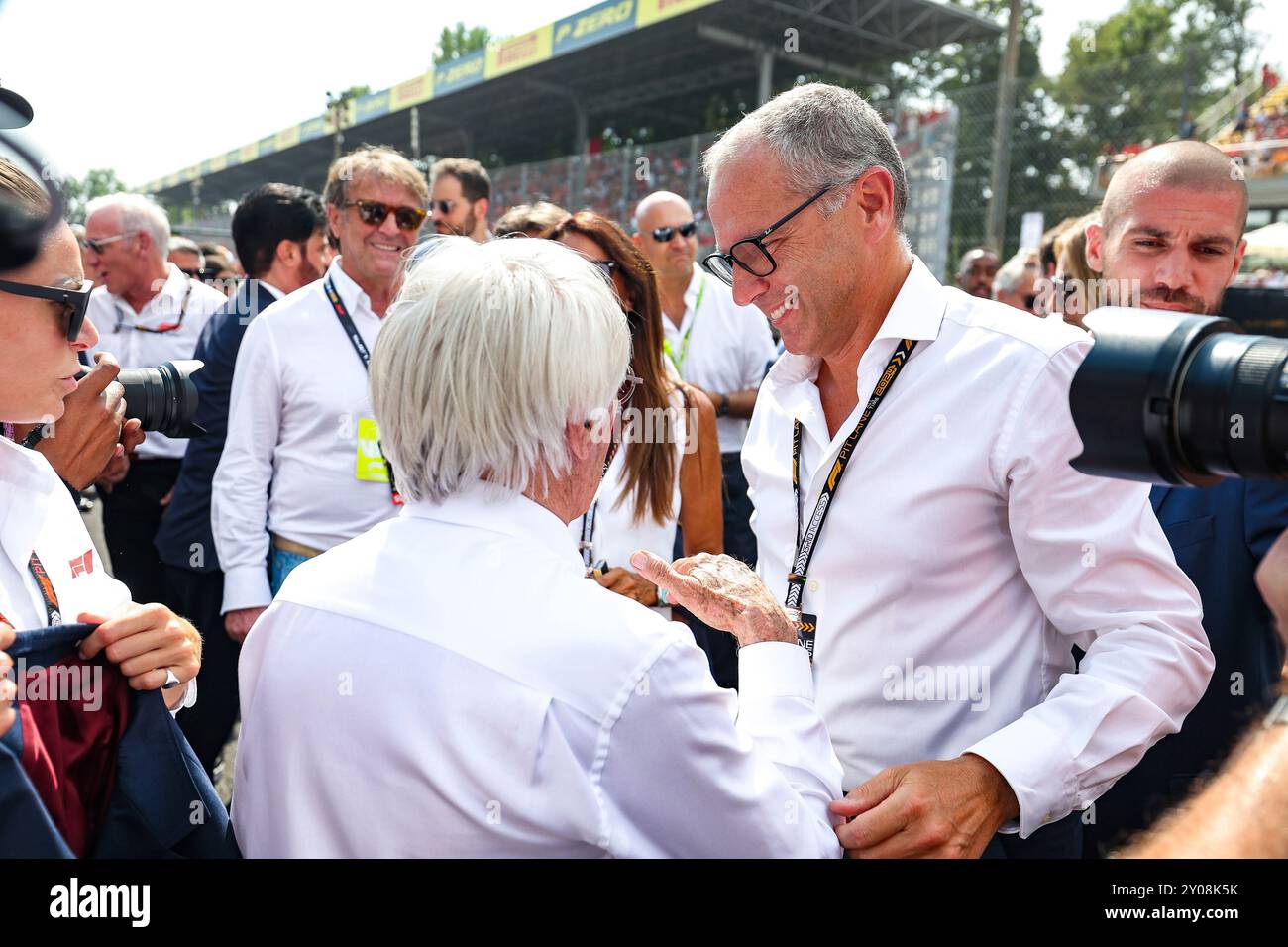 Formula 1 group hi-res stock photography and images - Alamy