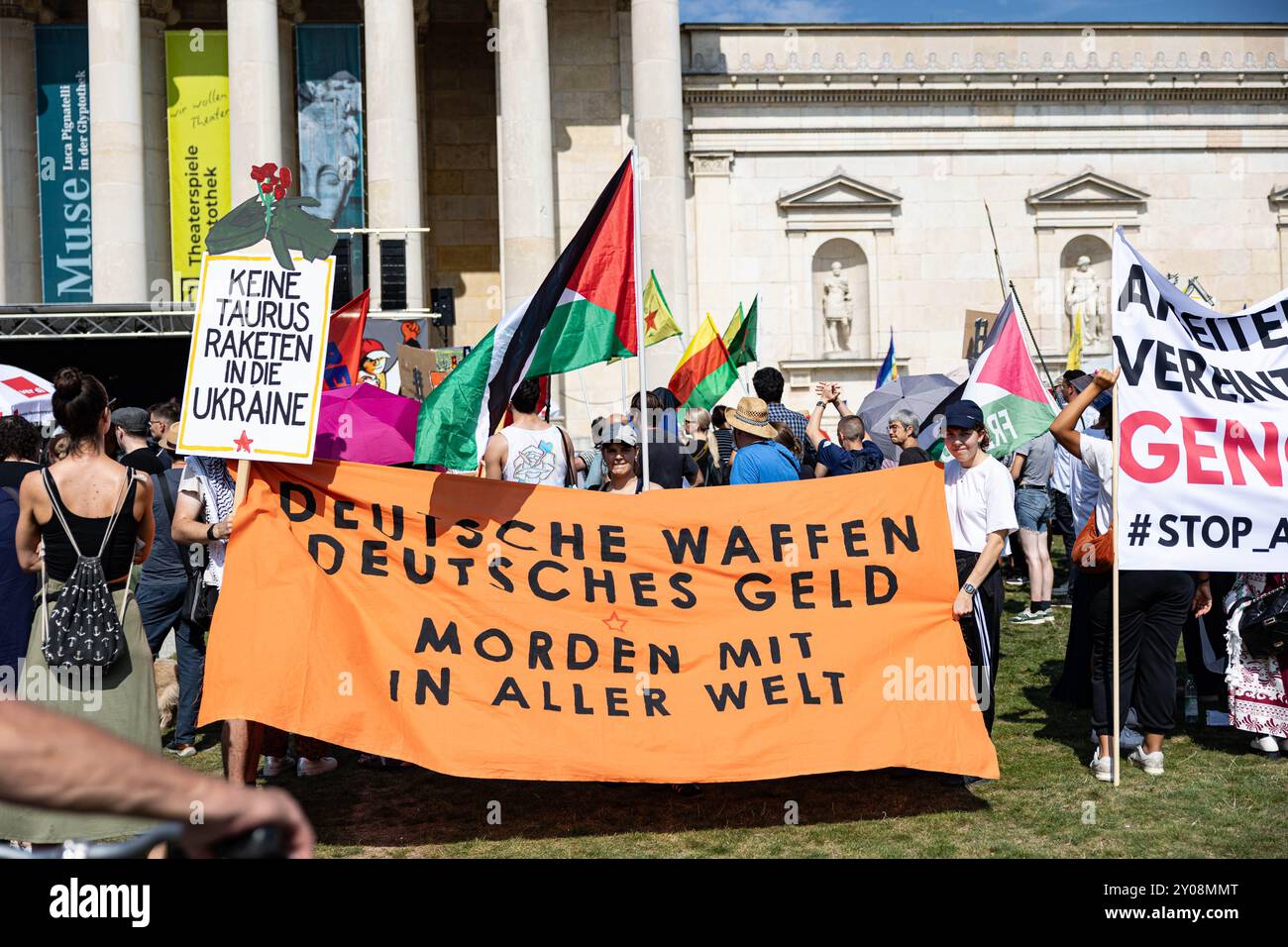 Munich, Germany. 01st Sep, 2024. Hundreds gathered on 1.9.2024, the ...