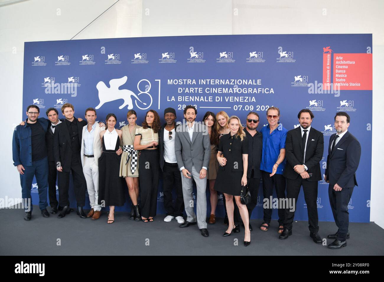 Joe Alwyn, Alessandro Nivola, Felicity Jones, Stacy Martin, a guest ...