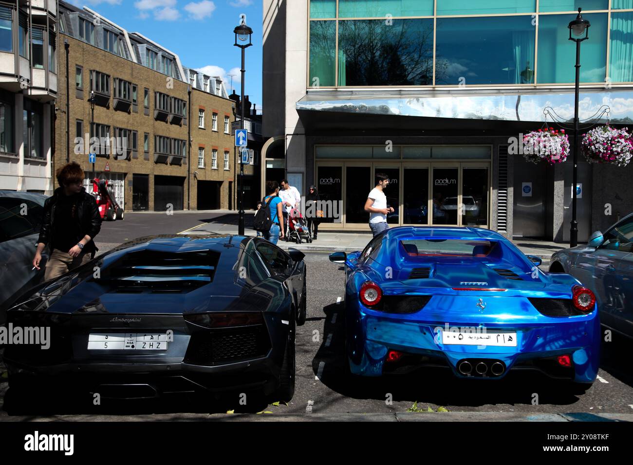 There has been a great increase in Arab-owned sports car in wealthy ...