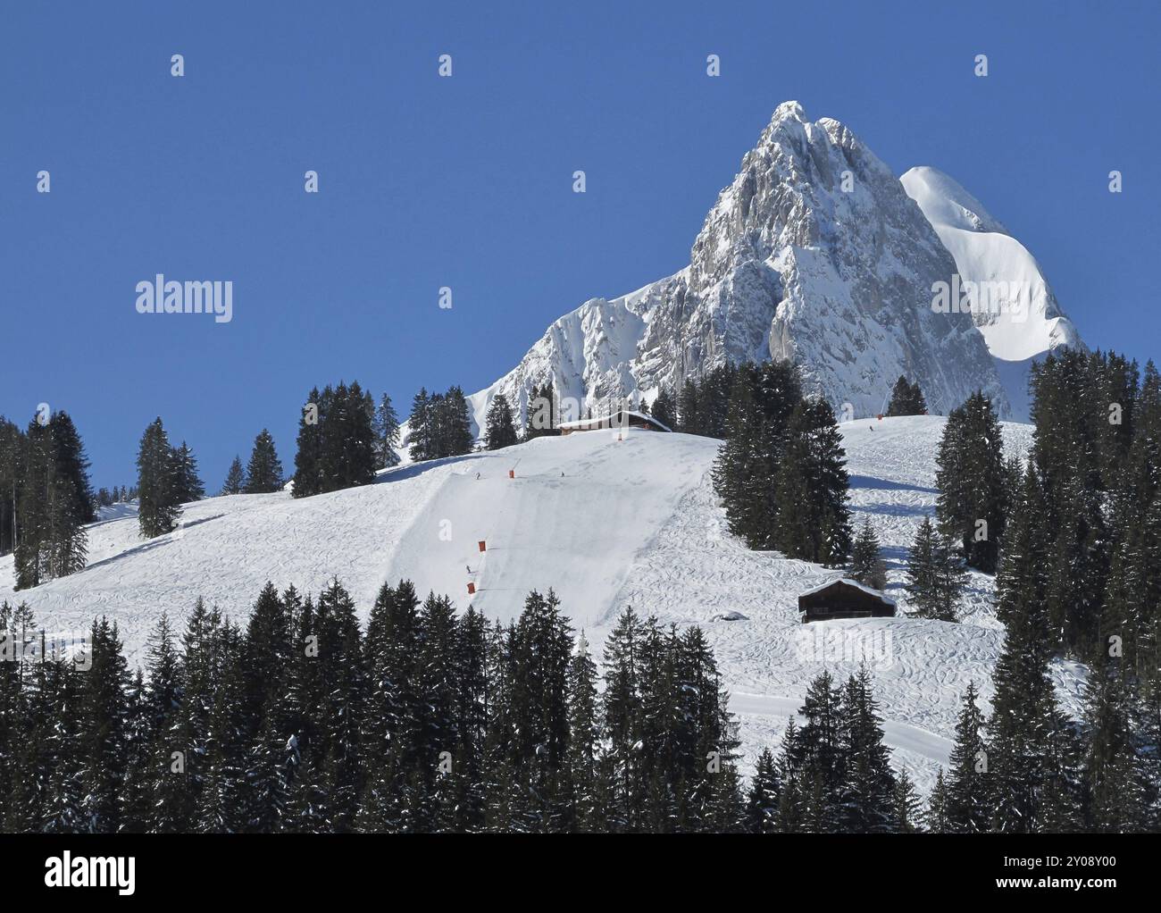 Beautiful shot ski slope hi-res stock photography and images - Alamy