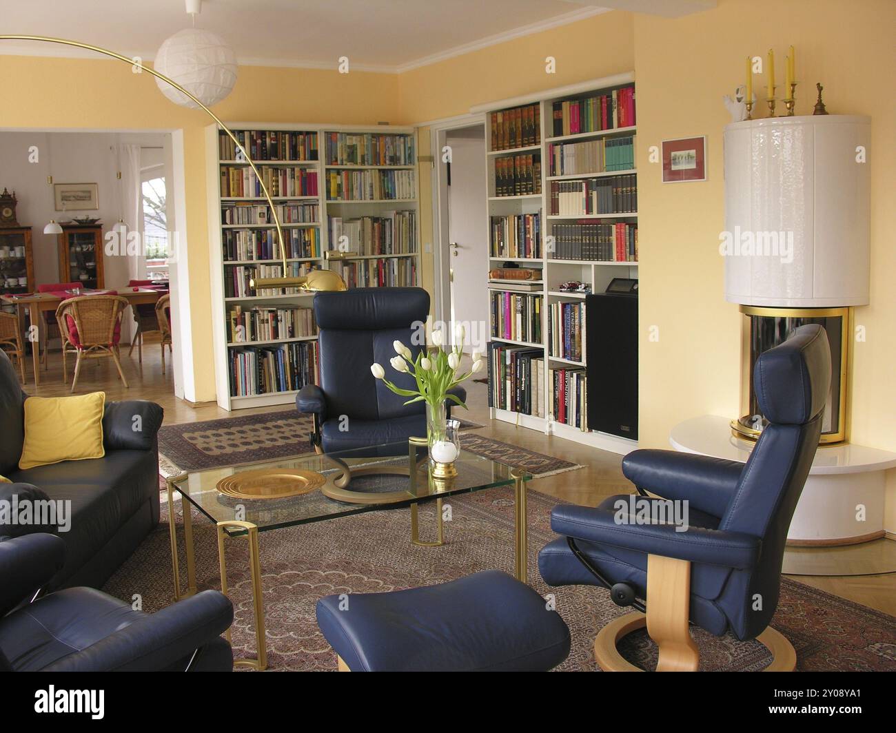 Comfortable living quarters hi-res stock photography and images - Alamy