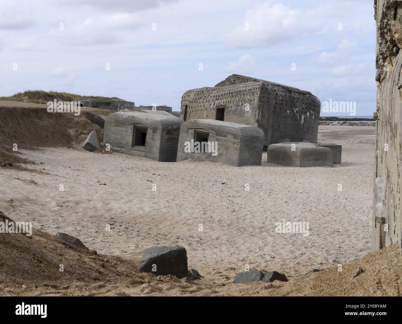 Atlantic wall bunkers wwii hi-res stock photography and images - Alamy