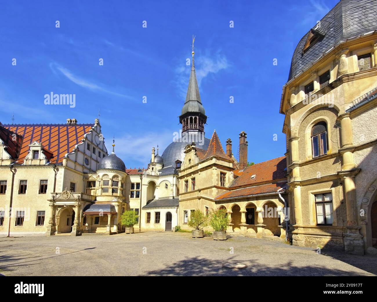 Baroque towers saxony palace hi-res stock photography and images - Alamy