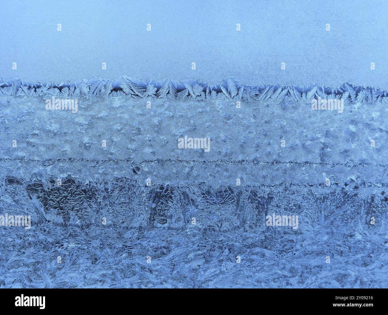 Wintry natural textures hi-res stock photography and images - Alamy