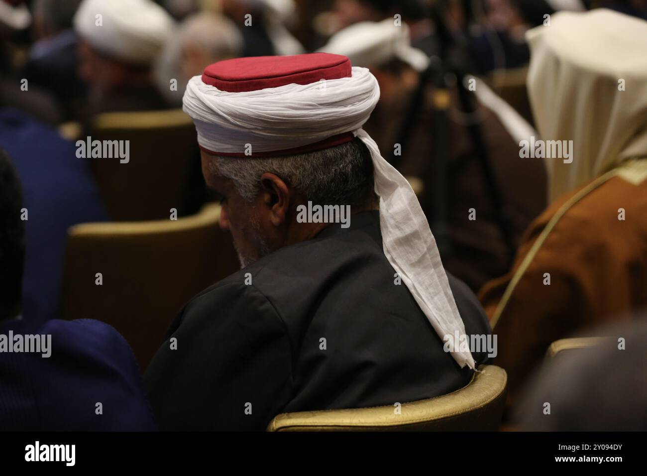 Sunni shia lebanon hi-res stock photography and images - Alamy