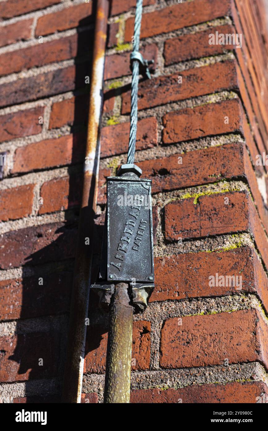 Lightning conductor building hi-res stock photography and images - Alamy