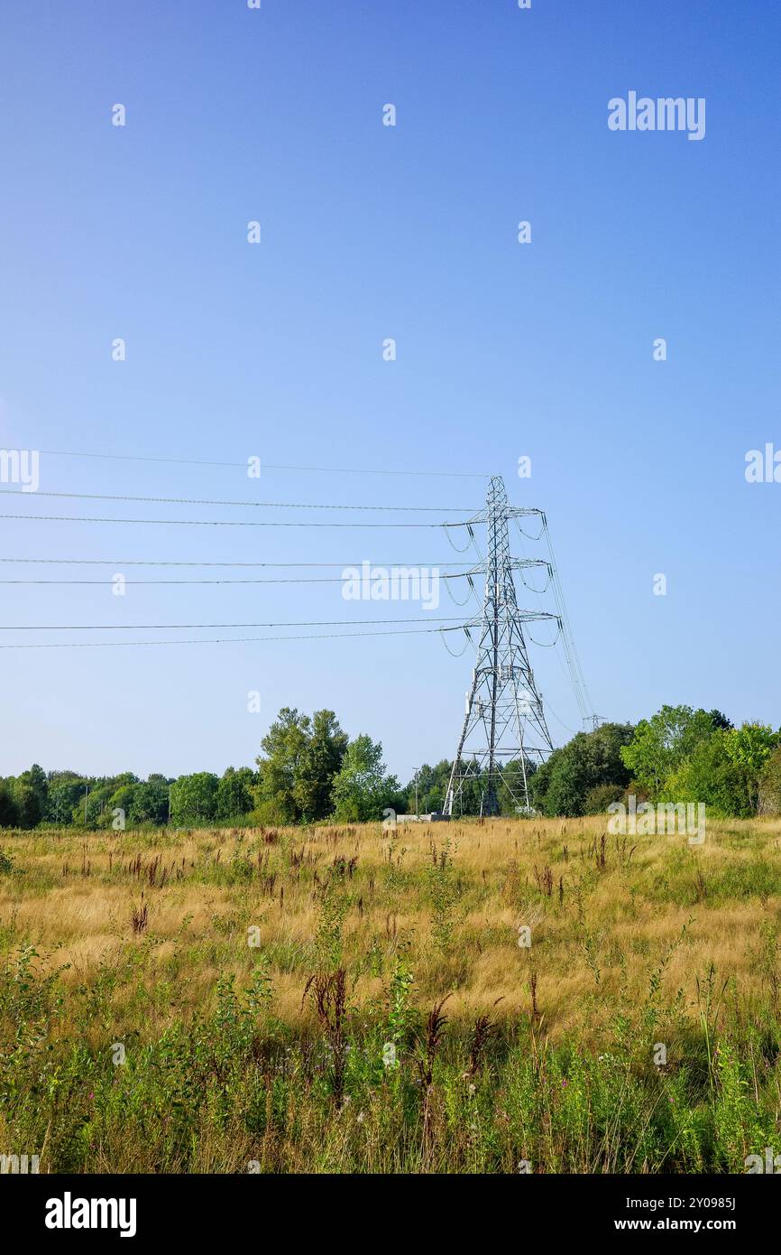 Electrical transmission tower hi-res stock photography and images - Alamy