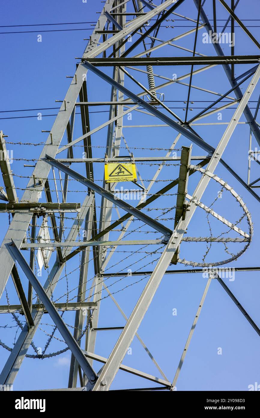 Network cables barbed wire hi-res stock photography and images - Alamy