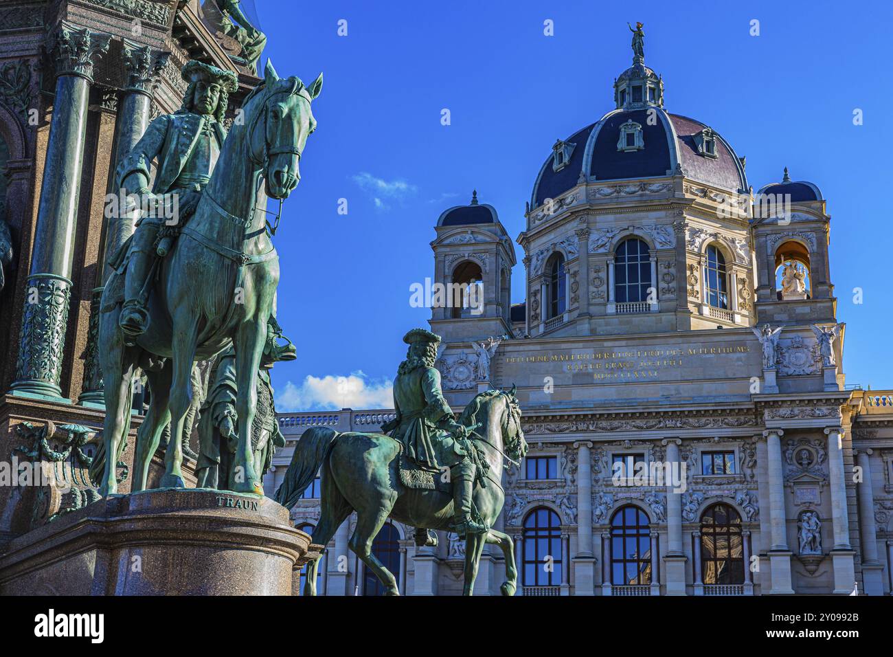 Equestrian statues at the Maria-Theresien monument, behind the Natural ...