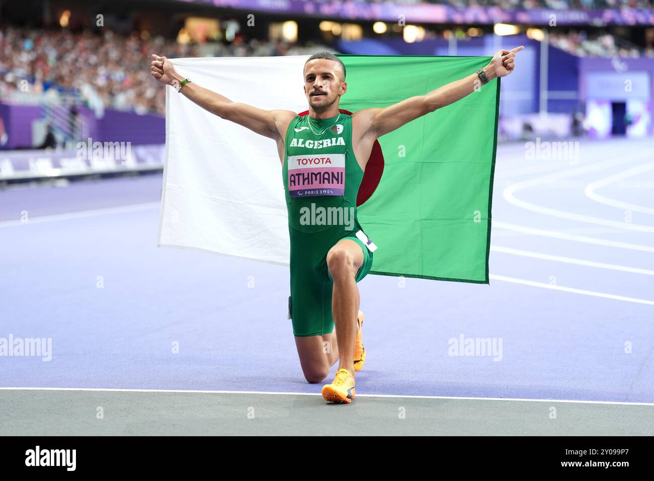 Algeria's Skander Djamil Athmani celebrates winning gold in the Men's ...
