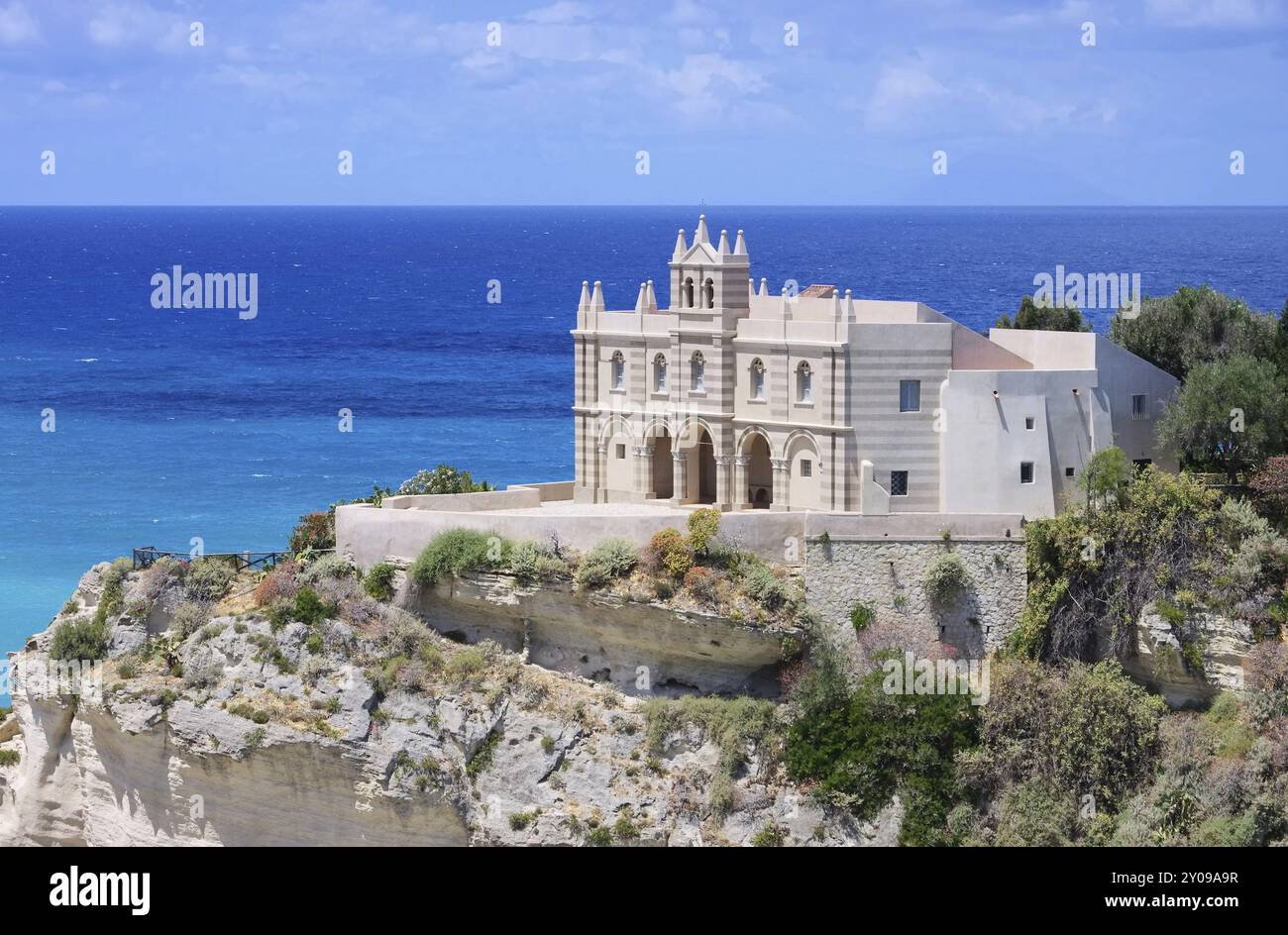 Tropea and calabria and empty hi-res stock photography and images - Alamy