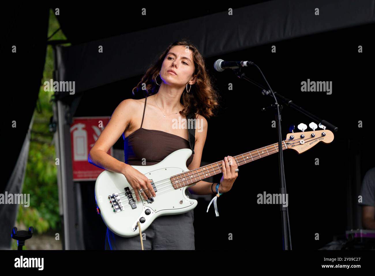GILLIE, CONCERT, 2024: Ailsa Tully plays a Fender Mustang Bass with ...