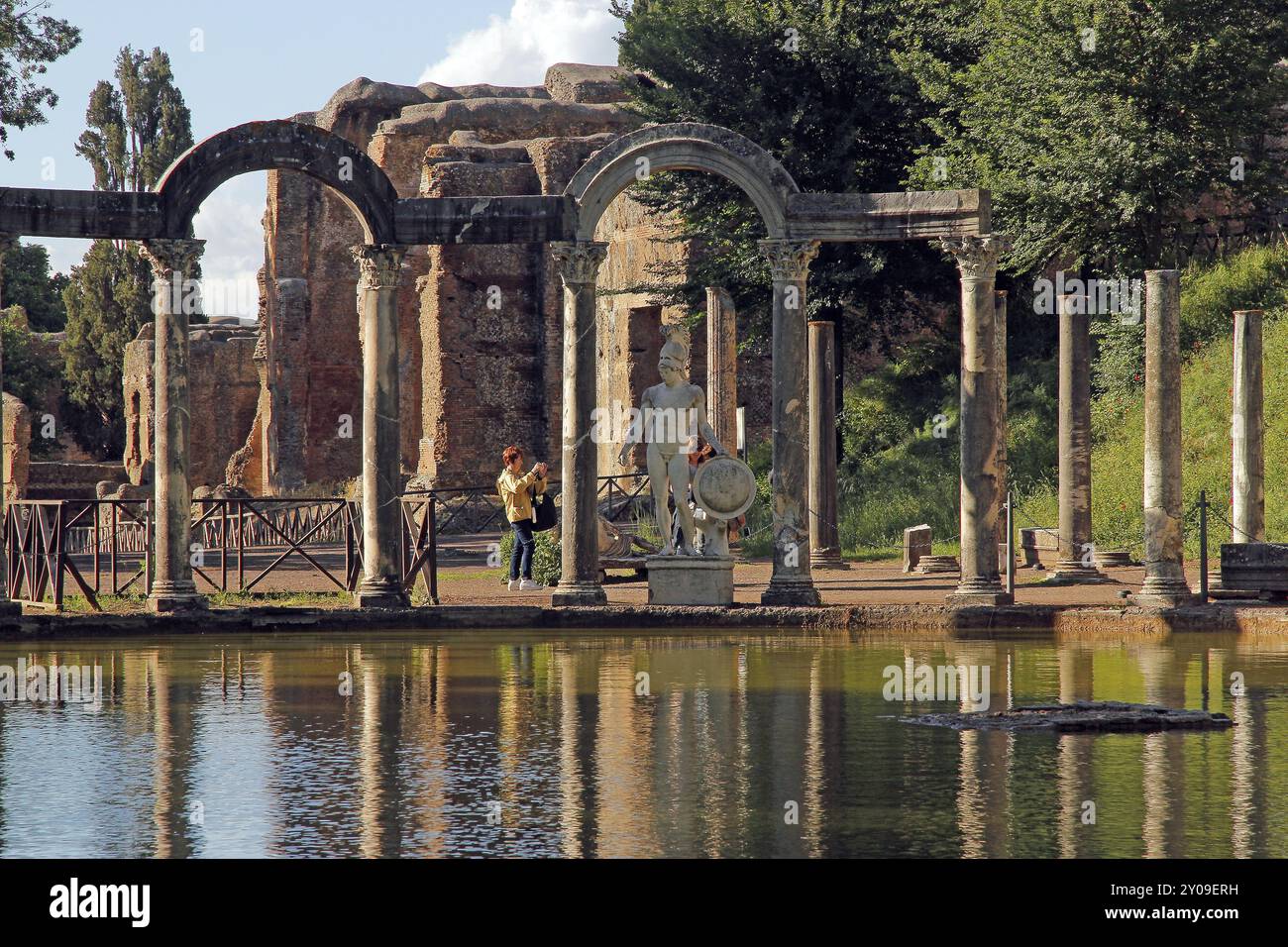 Columns and sculptures, water, fragments of Canopus Stock Photo - Alamy Columns and sculptures, water, fragments of Canopus Stock Photo - Alamy