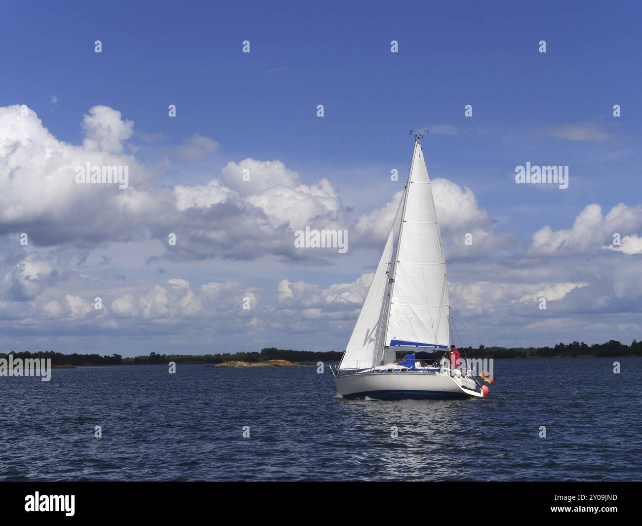 Sailing in the Swedish archipelago Stock Photo - Alamy