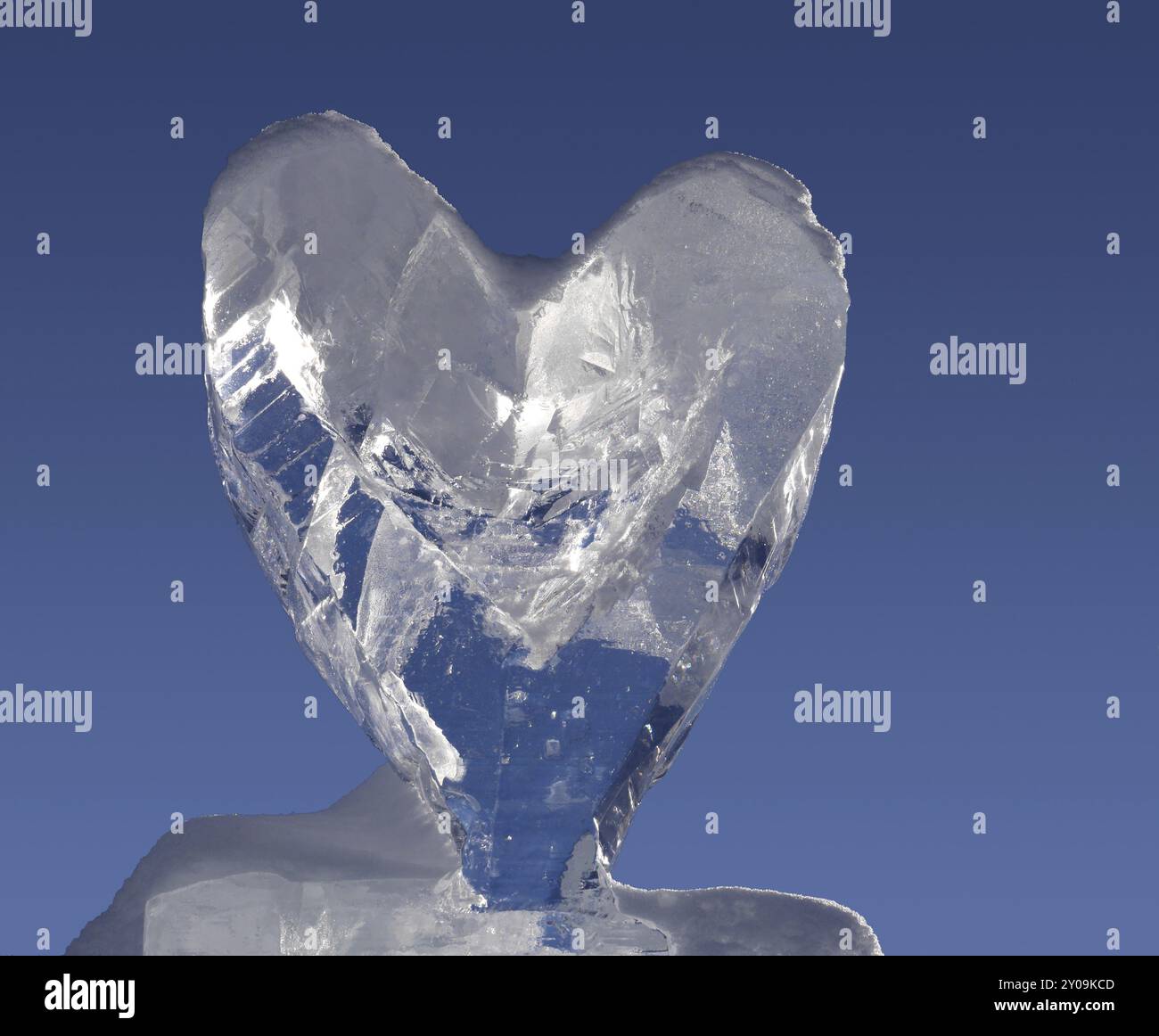 Heart of ice Stock Photo - Alamy