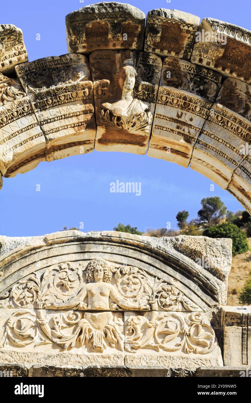 Arch of temple of hadrian in ephesus, kusadasi, turkey Stock Photo - Alamy