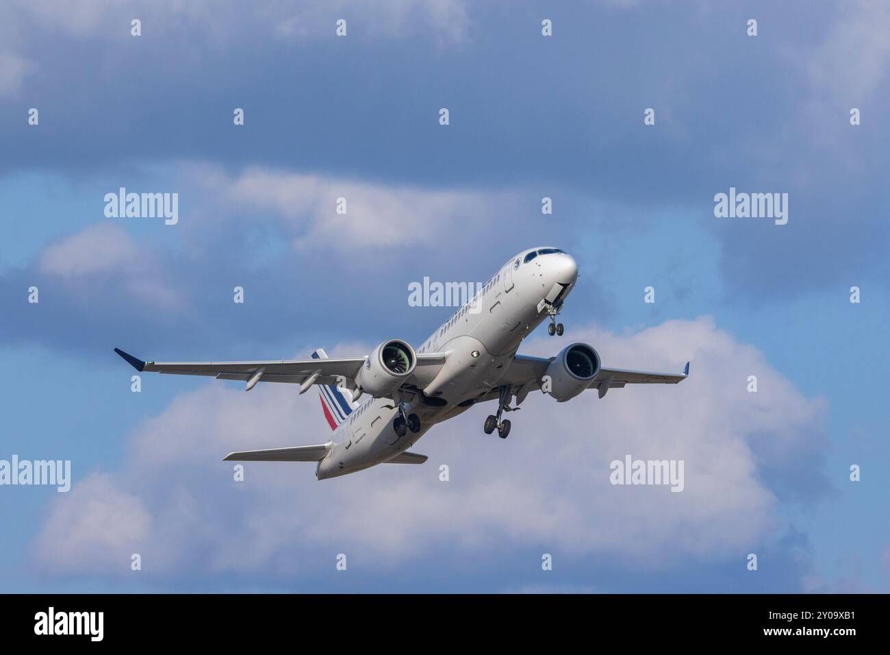 Air France's Airbus a220 taking off from Helsinki airport Stock Photo ...