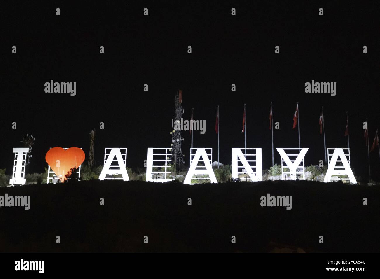 The lettering I (LOVE) ALANYA, which is reminiscent of the world-famous ...