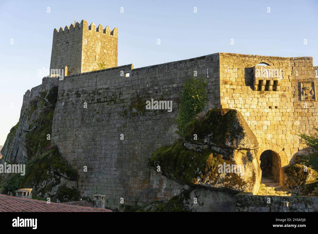 Antique stone houses and Sortelha castle, in Portugal Stock Photo - Alamy