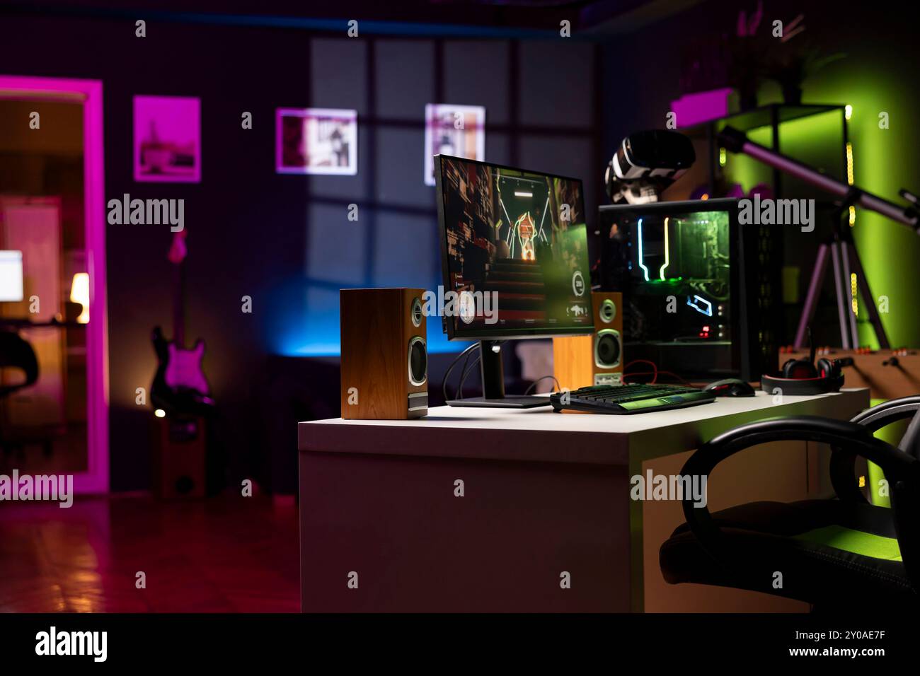 Empty gaming studio rgb led hi-res stock photography and images - Alamy