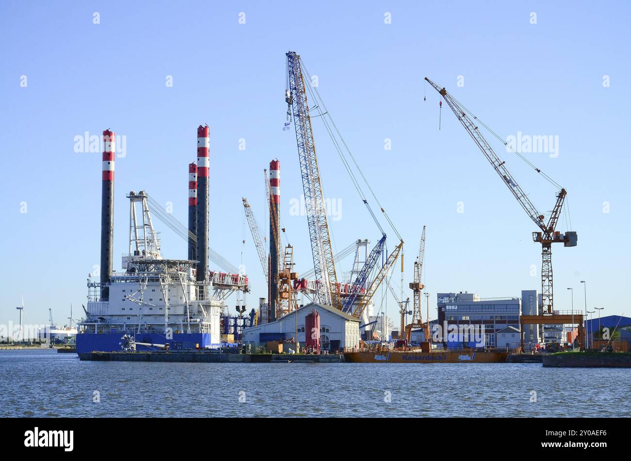 Construction vessel Victoria Mathias in the Kaiserhafen harbour in ...