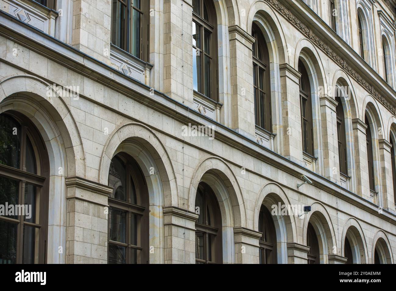 Arched facades hi-res stock photography and images - Alamy