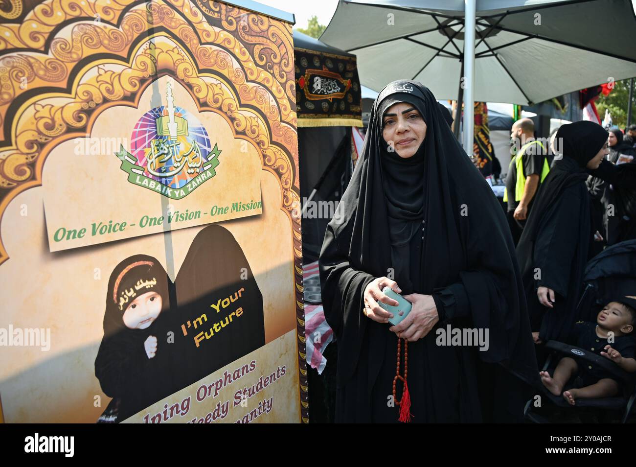 Sister of abbas hi-res stock photography and images - Alamy