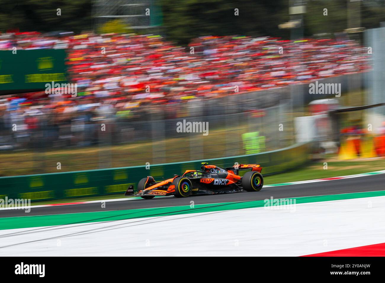 Lando Norris (GBR) - McLaren Formula 1 Team - McLaren MCL38 - Mercedes ...