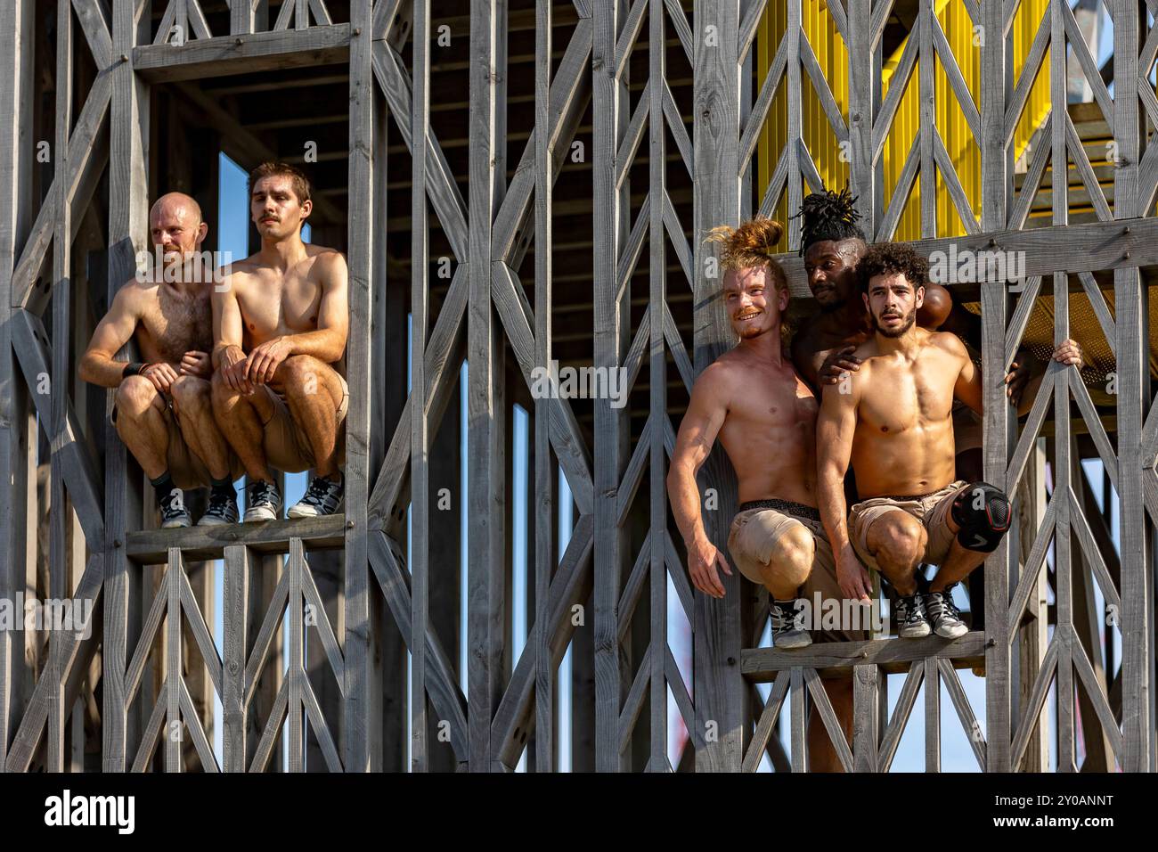 Greenwich Peninsula, London, UK. 1st September 2024. Presented By Cie Lézard Bleus. The ...