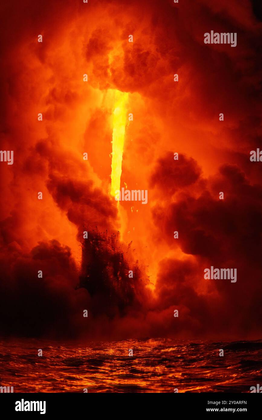 Hawaii's kilauea volcano eruption hi-res stock photography and images ...