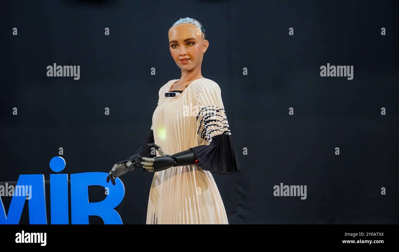 Famous female social humanoid robot Sophia, attended a conference ...