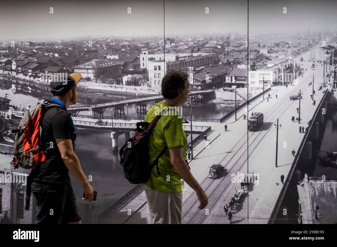 Visitors in front of a photo did shoot before atomic bomb blast in ...