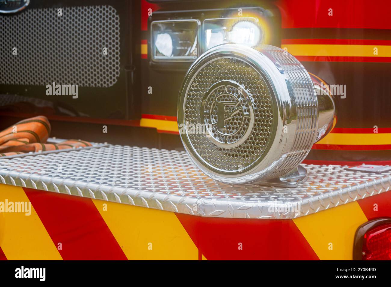 Federal Q, one of the loudest sirens made, mounted to the front bumper ...