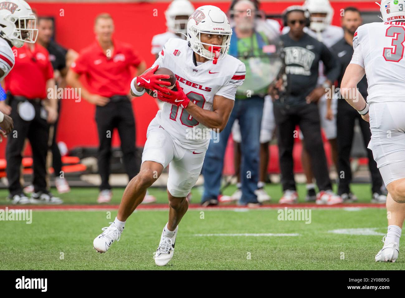 Deangelo smith hi-res stock photography and images - Alamy