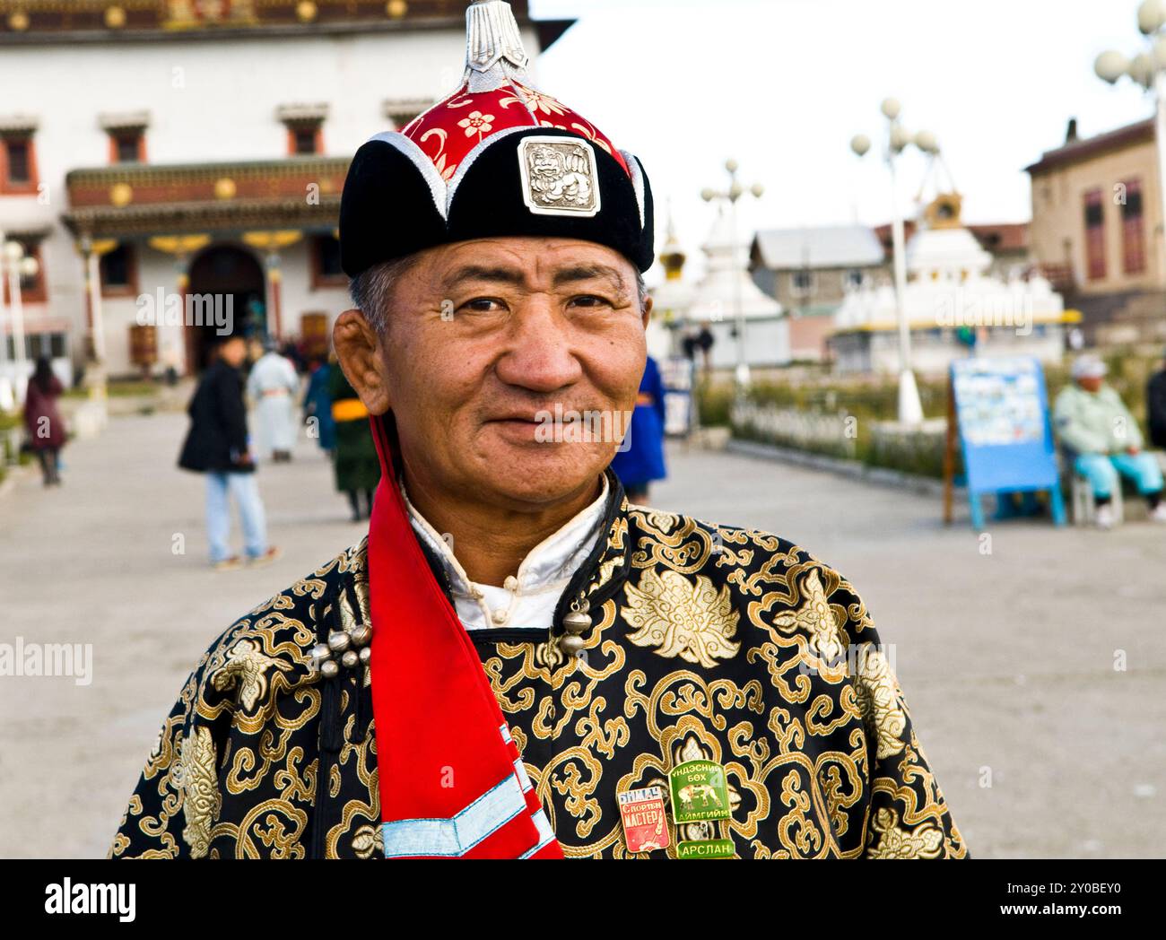 Uniform mongolia mongolian hi-res stock photography and images - Alamy