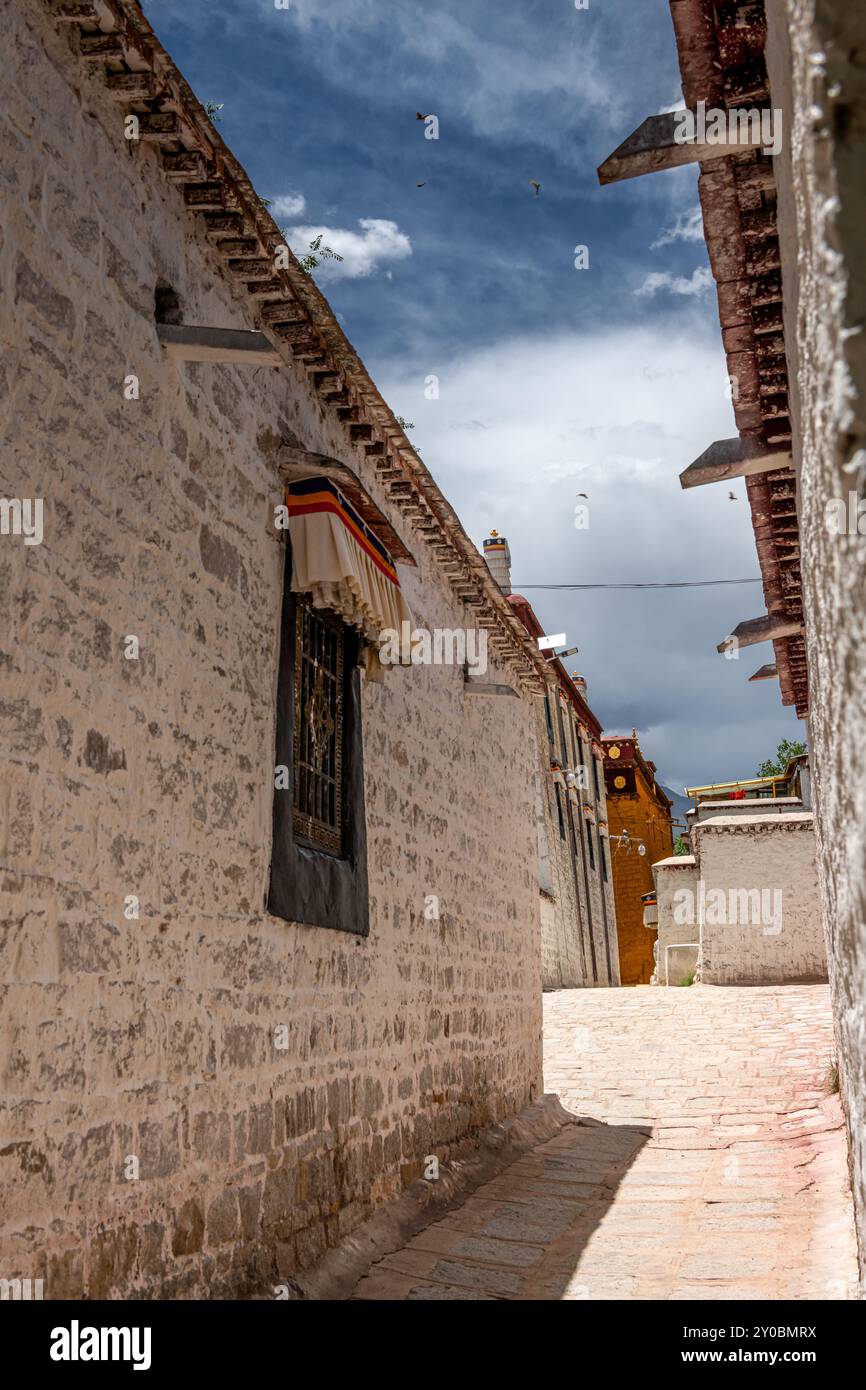 Drepung Buddhist Monastery near Lhasa in Tibet. One of the 'great three ...