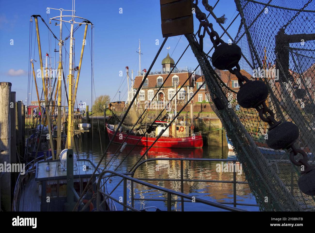 Neuharlingersiel harbour, Neuharlingersiel harbour 04 Stock Photo - Alamy