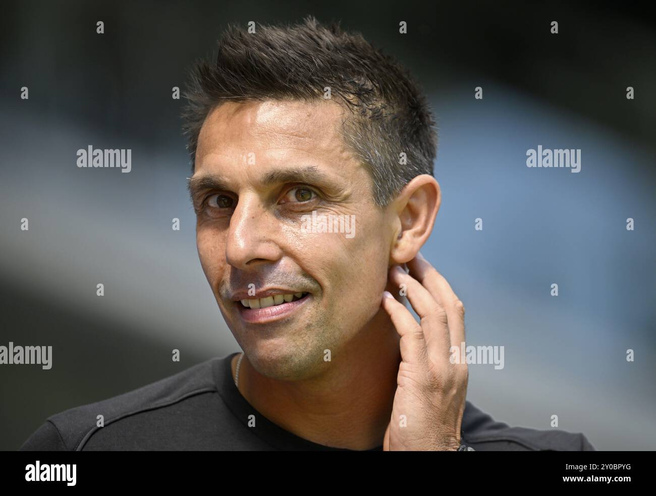 Coach Marcel Rapp Holstein Kiel KSV, Portrait, Gesture, Gesture ...