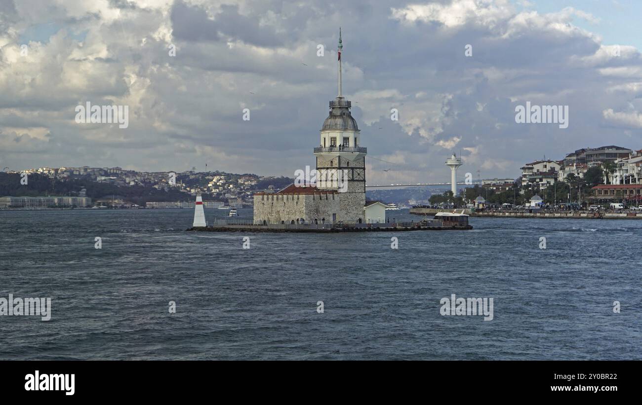 Maiden tower lighthouse in Istanbul Turkey Stock Photo - Alamy