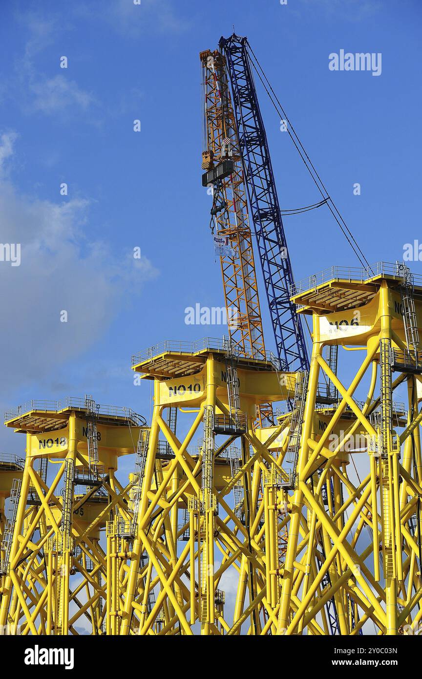 Jacket foundations are loaded. Loading jackets Stock Photo - Alamy